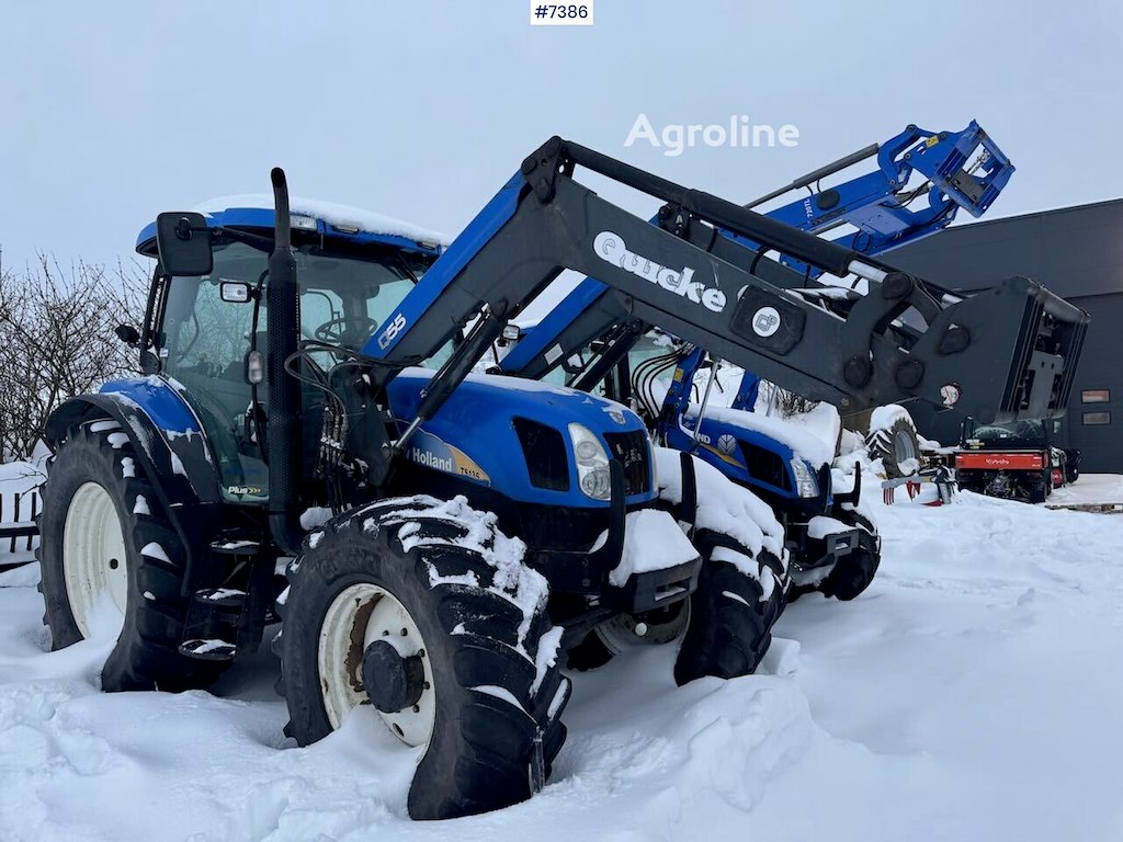 New Holland TS135A traktor točkaš