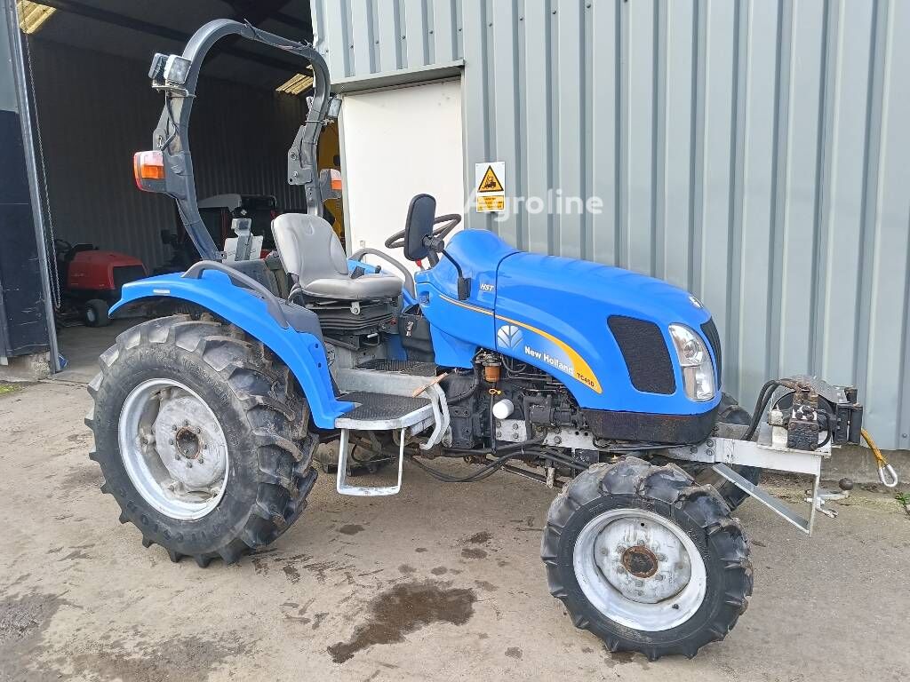 New Holland TC 45 D A 4x4 mini compact tractor trekker pto traktor točkaš