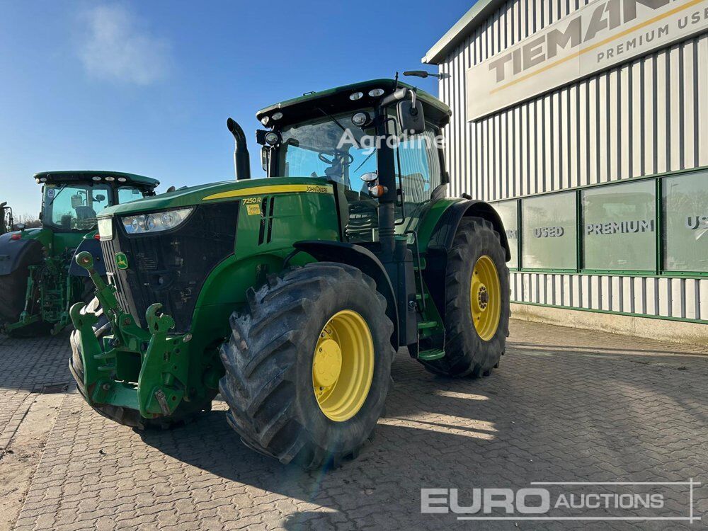 Prodaje se John Deere 7250R traktor točkaš na aukciji