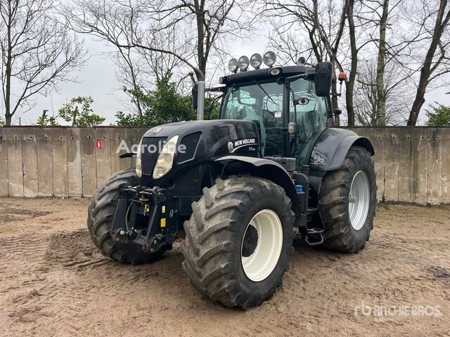 Prodaje se New Holland T7.260 traktor točkaš na aukciji
