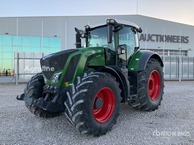 Prodaje se Fendt 824 Vario traktor točkaš na aukciji