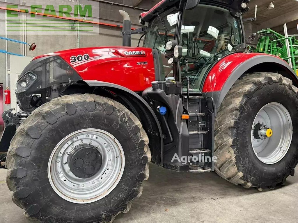 Case IH optum 300 cvx traktor točkaš