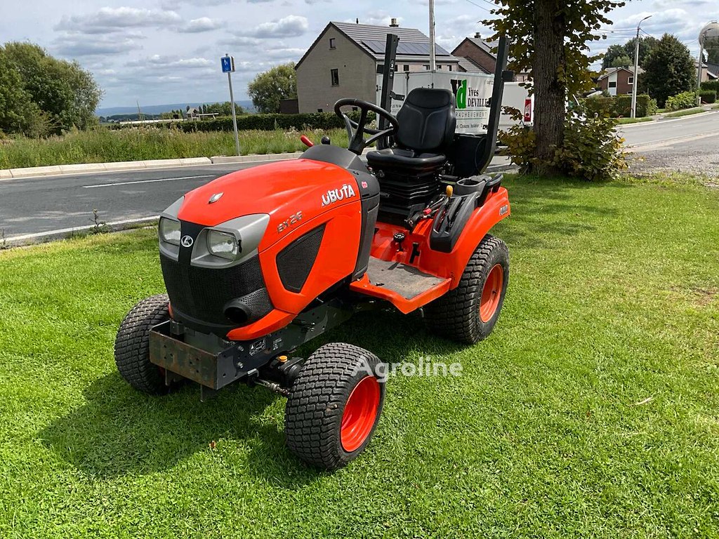 Prodaje se Kubota Bx261 mini traktor na aukciji