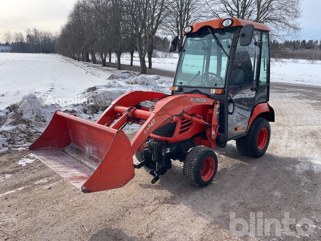 Prodaje se Kubota BX2350 mototraktor na aukciji