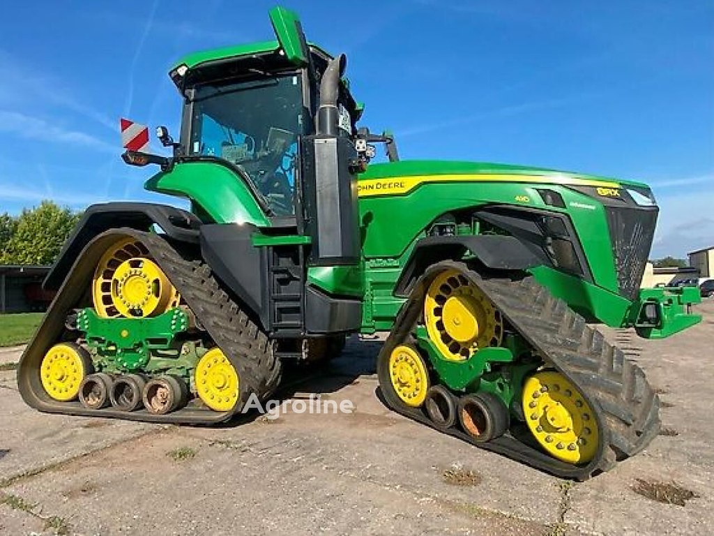 John Deere 8RX410 traktor guseničar