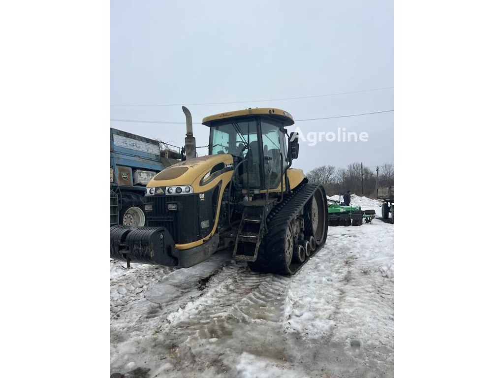 Challenger MT 765 traktor guseničar