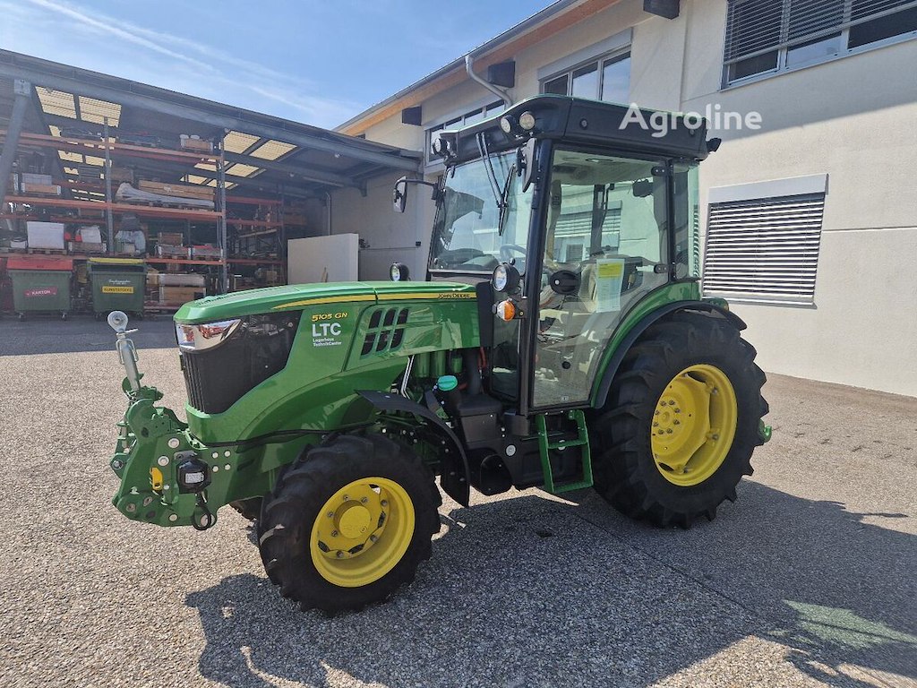 Novi John Deere 5105GN vinogradarski traktor