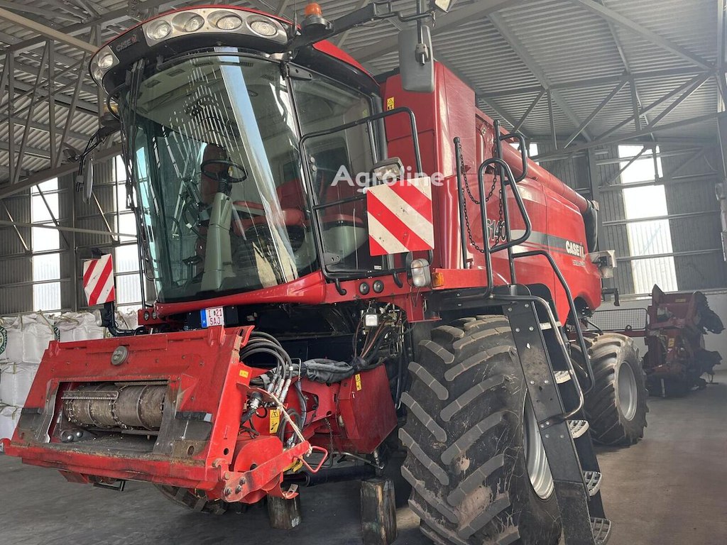 Case IH Axial-Flow 6140 kombajn za žito