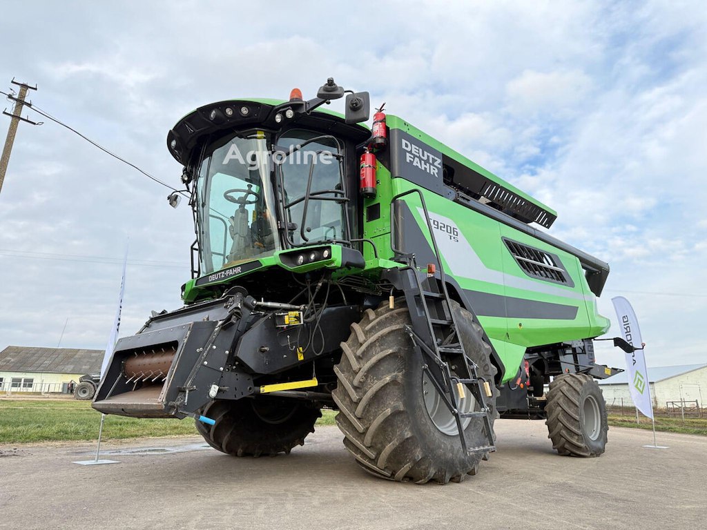 Deutz-Fahr C9206 TS kombajn za žito