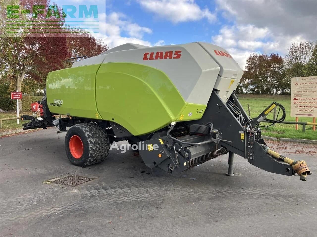 Claas QUADRANT 5200RF balirka za četvrtaste bale