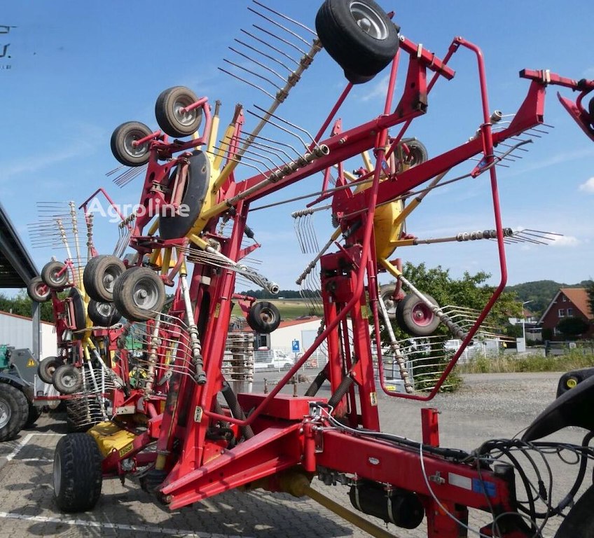 Pöttinger Eurotop 1251 A trakasti formirač otkosa