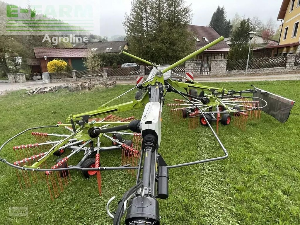 Claas liner 1700 twin trakasti formirač otkosa