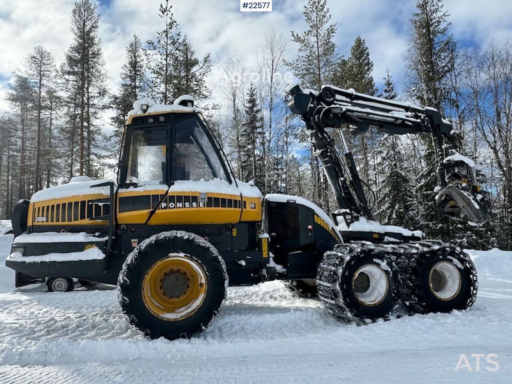 Ponsse Ergo Hogstmaskin m/ H7 Aggregat og Ilsbo Krattknuser harvester