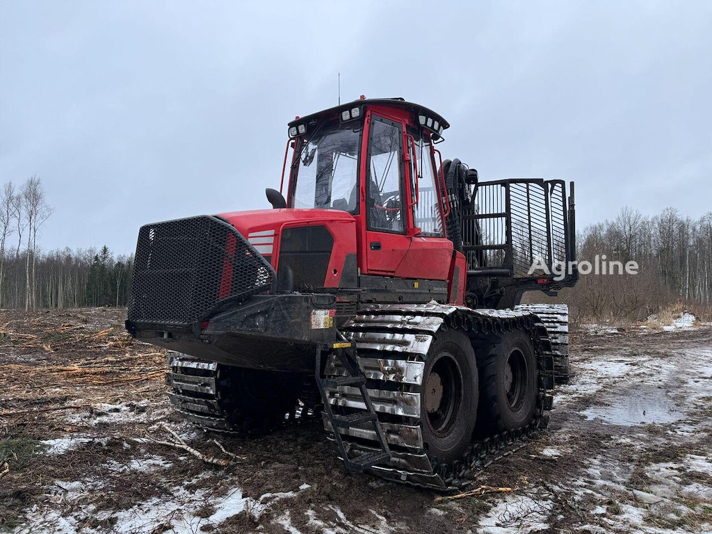 Komatsu 895 forvarder
