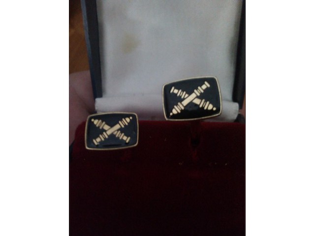 Artiljerijske ukrasne manzetne