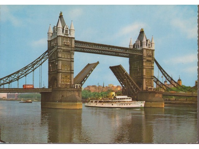 LONDON / Tower bridge - perfekT *****