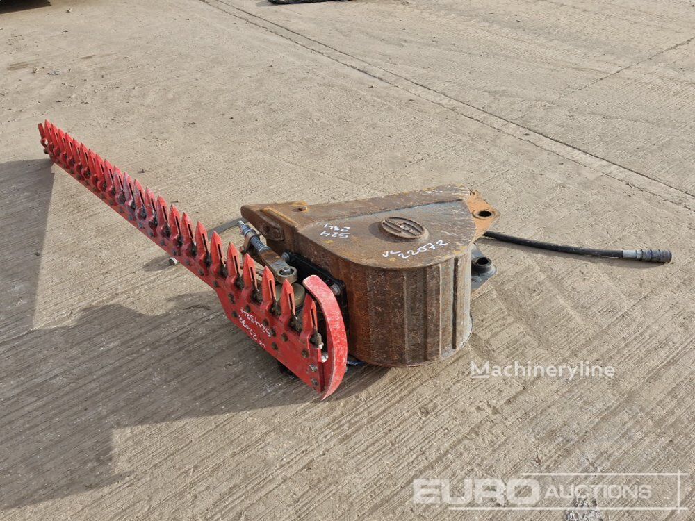 Prodaje se Strickland 12" Digging Bucket & Finger Mower 35mm Pin to suit Excavator kašiku za mini bager na aukciji