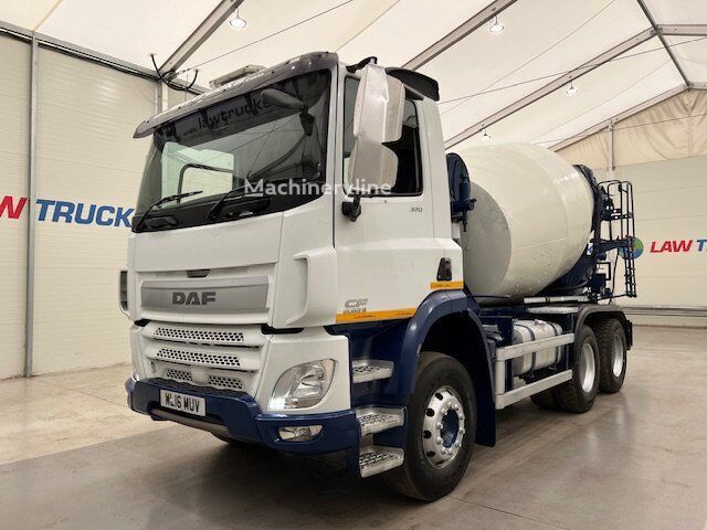 DAF CF 370 kamion s mešalicom za beton