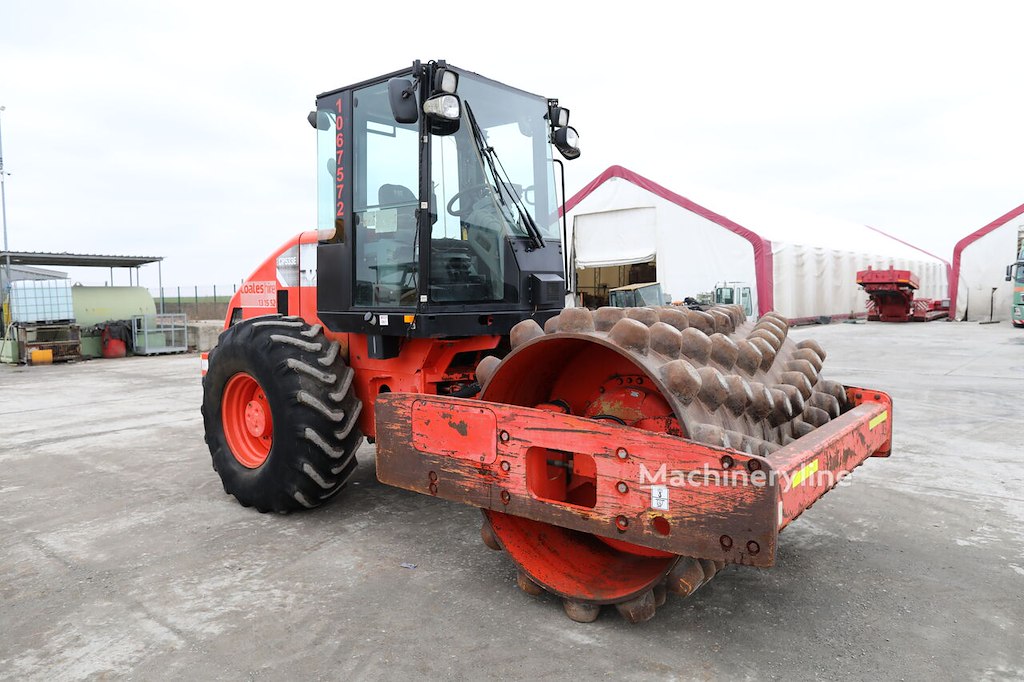 Caterpillar CS 553 E kompaktor s jednim valjkom