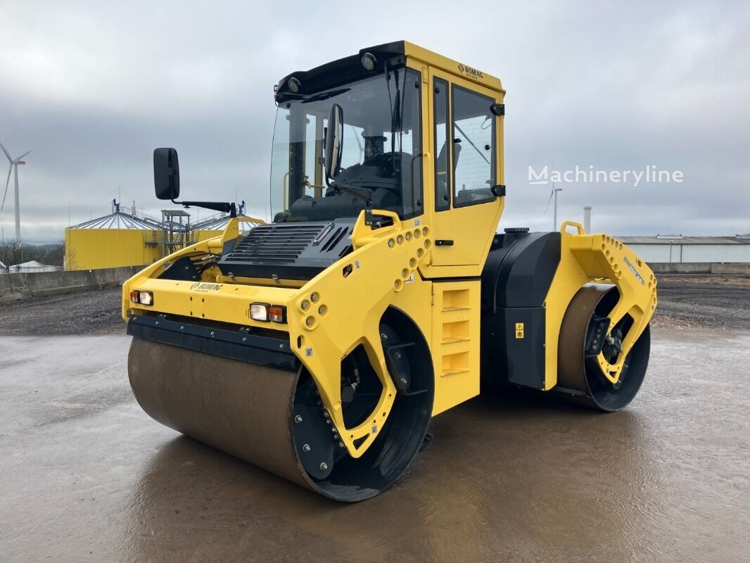 BOMAG BW 202 AD-4 Stage IIIa/Tier 3 valjak za asfalt
