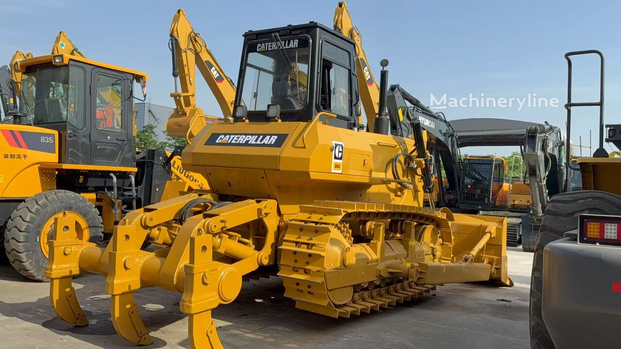 Caterpillar D6G buldožer