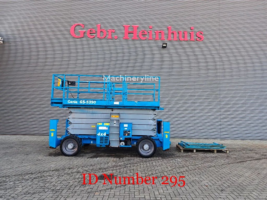 Genie GS-5390 4x4 makazasta platforma