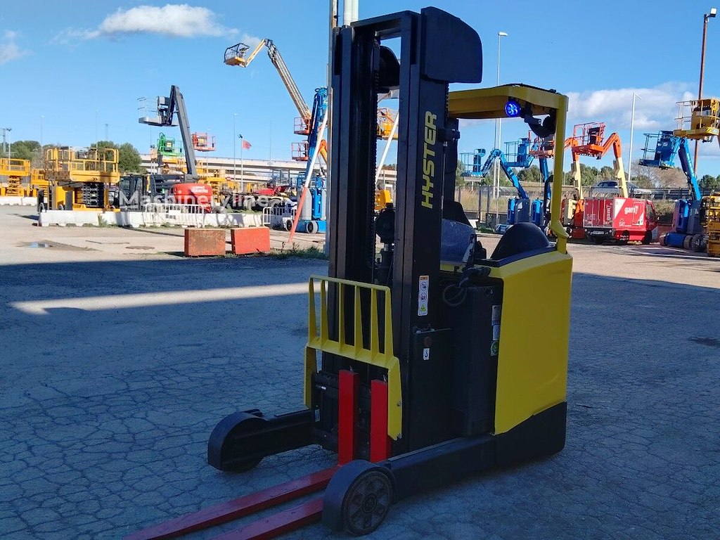 Hyster R1.6N regalni viljuškar