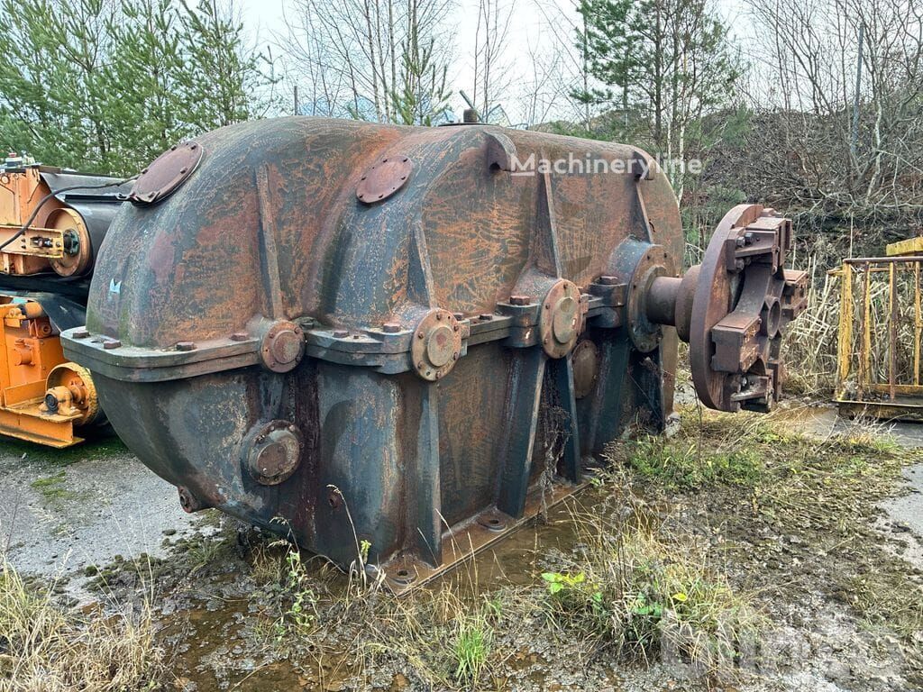 Prodaje se Polysius reduktor za građevinske mašine na aukciji