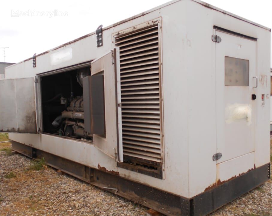 Perkins diesel generator