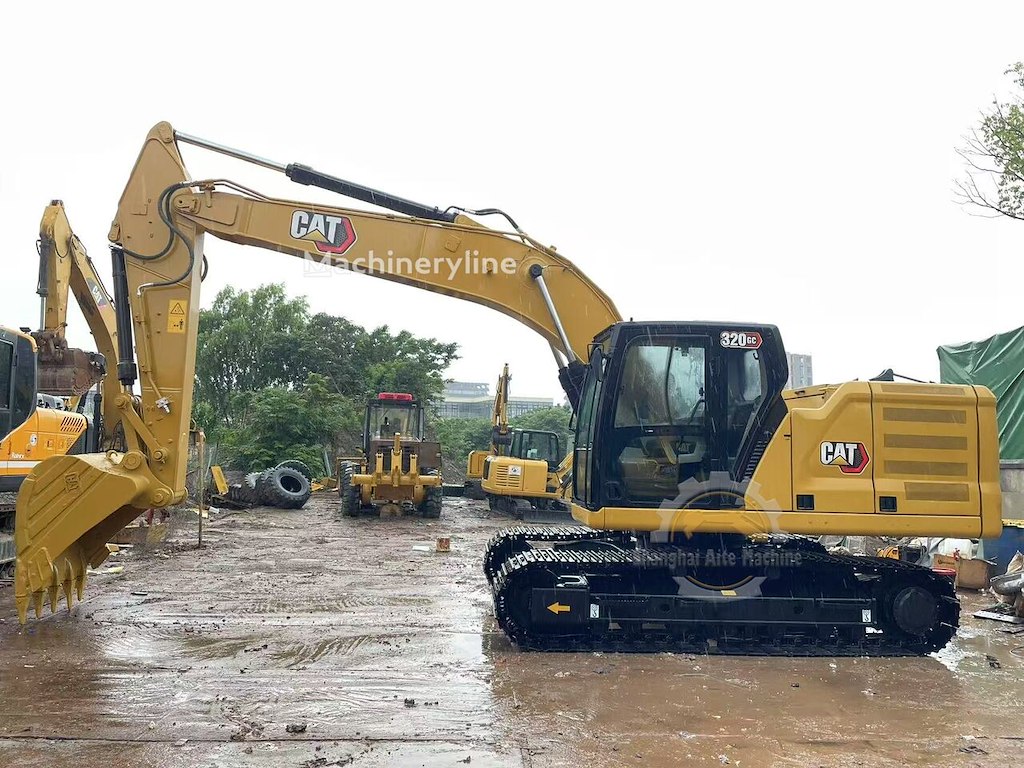 Caterpillar 320GC bager guseničar