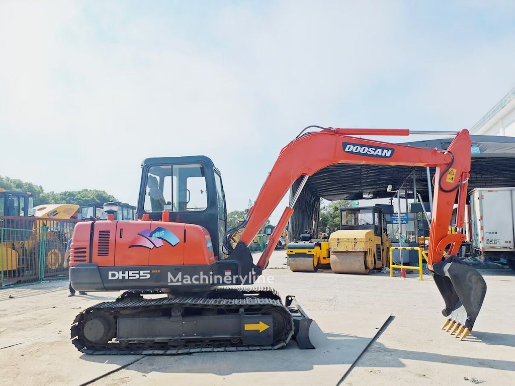 Doosan DH55 midi bager