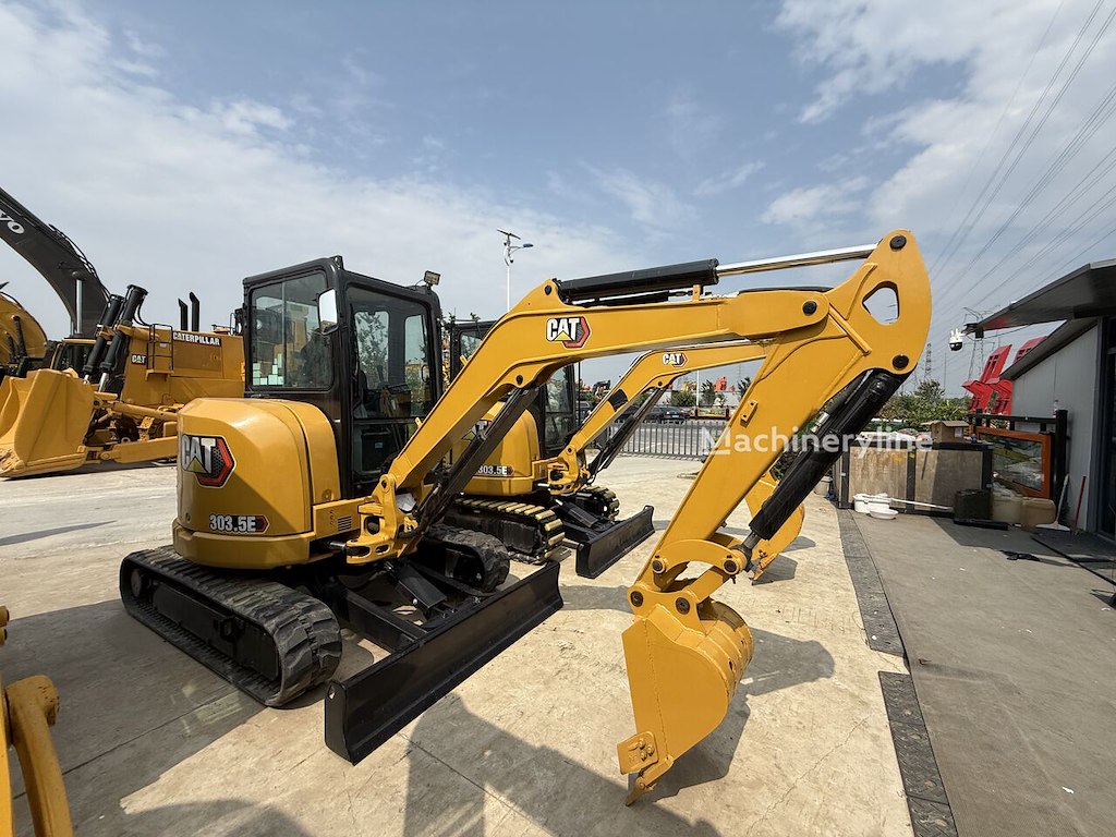 Caterpillar 303.5E mini bager