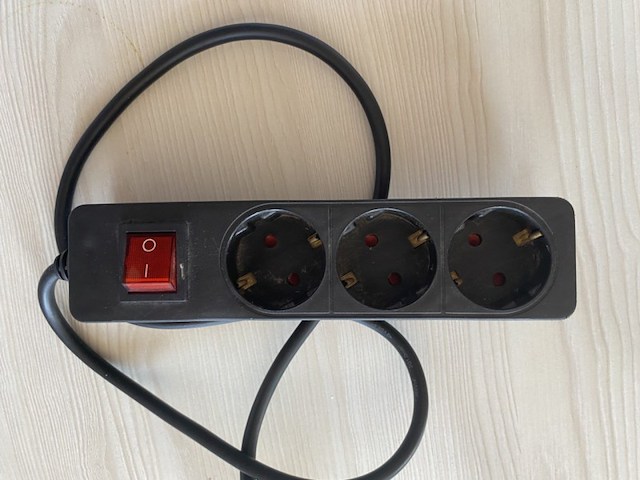 Produzni naponski kabal / kabl 1.5 metara
