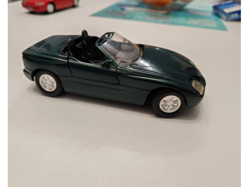 Autic Revel BMW Z1 Cabrio 1:24 Zeleni