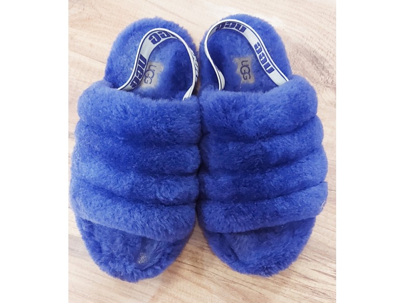 UGG. rasprodaja