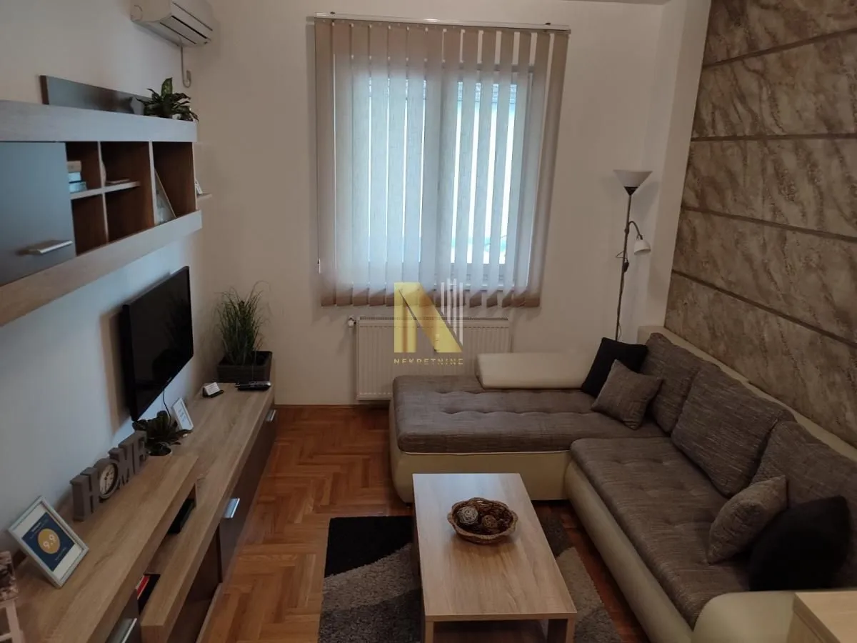 Izdavanje, jednosoban stan, 36m², Centar, Subotica