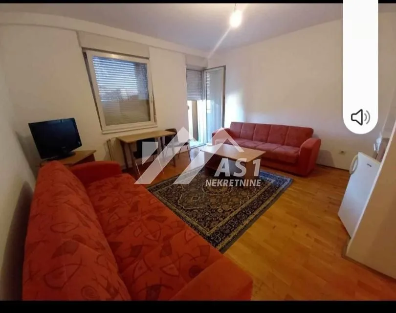 Izdavanje, stan, 28m², Grbavica, Novi Sad Sve Podlokacije