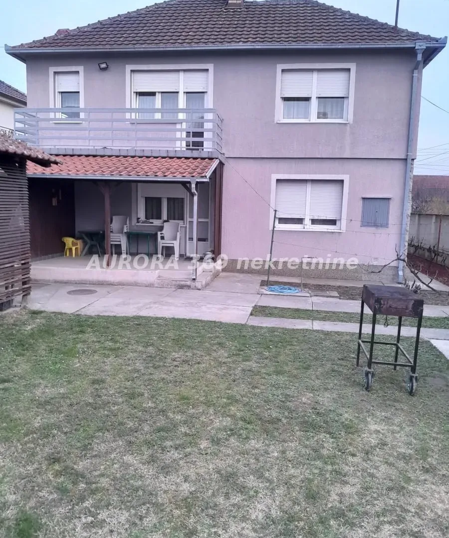 Prodaja, kuća, 107m², Veternik, Novi Sad Sve Podlokacije