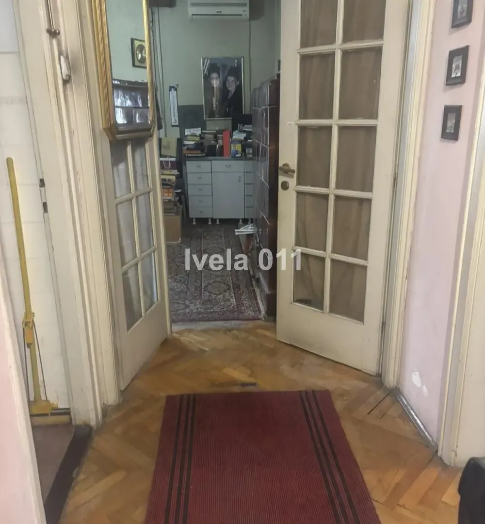 Prodaja, trosoban stan, 94m², Stari Grad, Beograd
