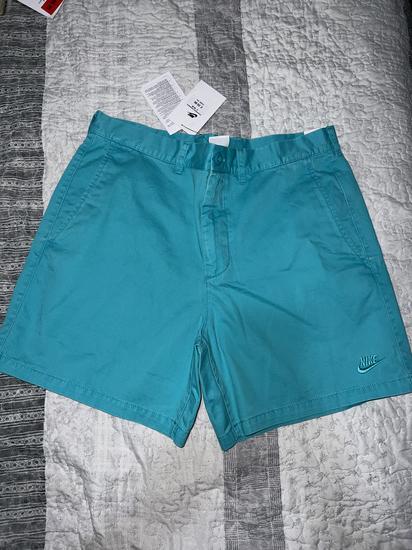 Nike Faded chino shorts vel. M NOVO