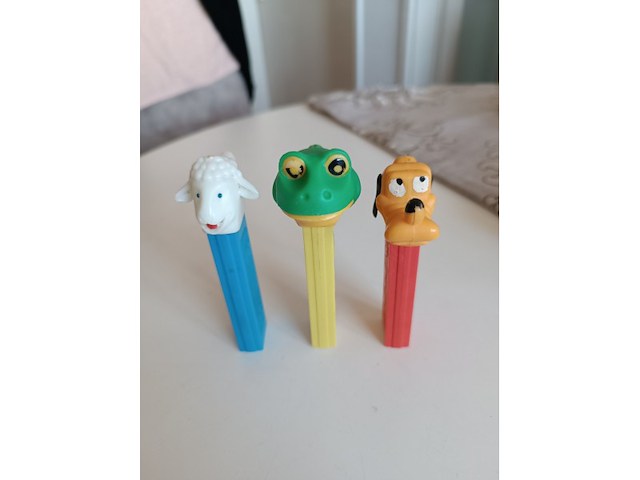 PEZ figure