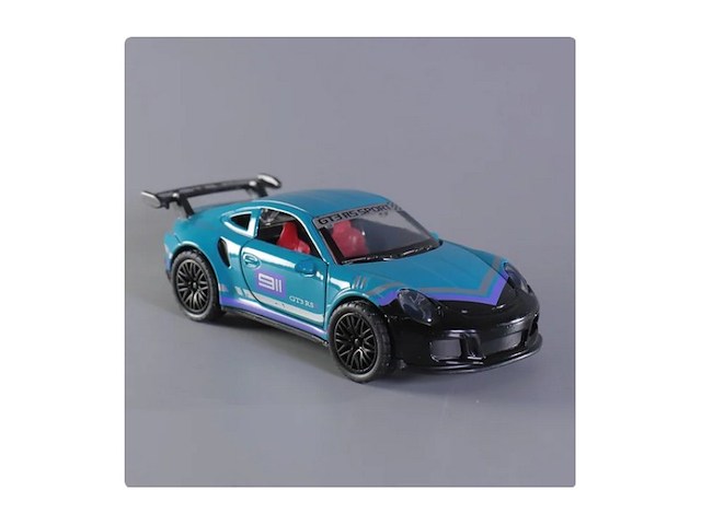 1:36 Porsche 911 GTR