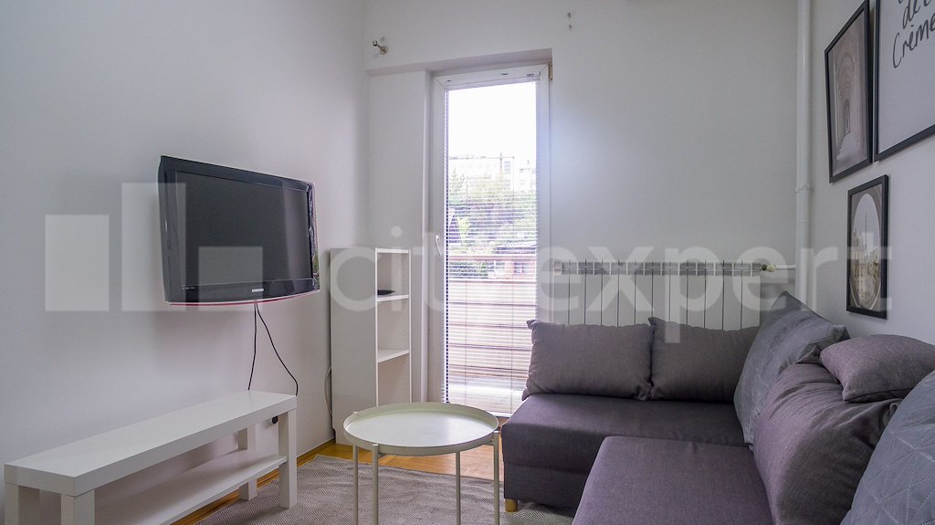 Stan za izdavanje BEZ PROVIZIJE: Jednoiposoban, 38m², Dimitrija Tucovića, Zvezdara - 600€