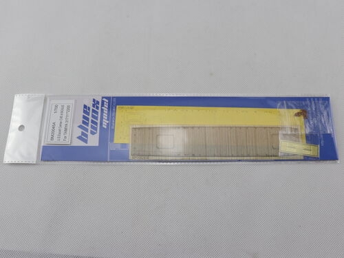 Artwox BM20045A US Escort Garrier CVE-9 Bogue - Masking Sheet and Wooden Deck (for Tamiya 31711 Kit)