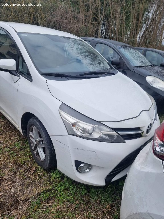 TOYOTA VERSO 1.6