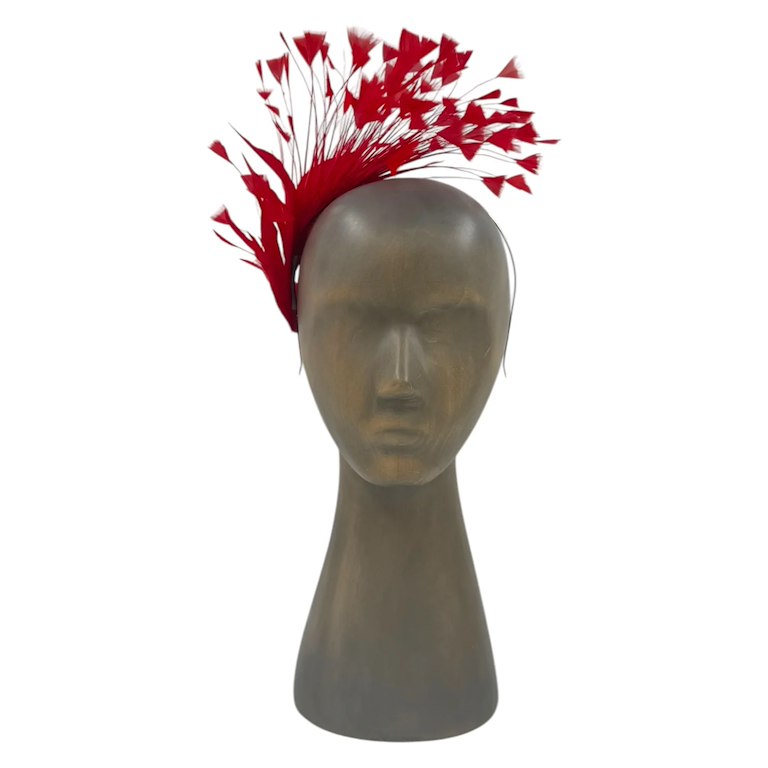 RED FEATHER FASCINATOR