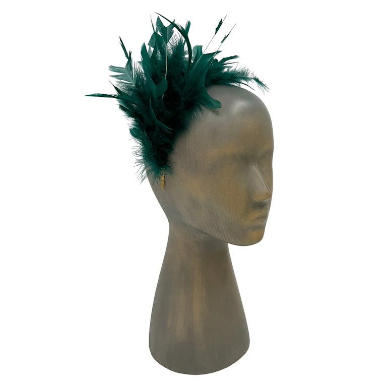 GREEN FEATHER FASCINATOR
