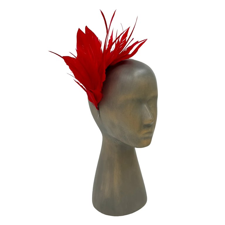 RED FEATHER FASCINATOR