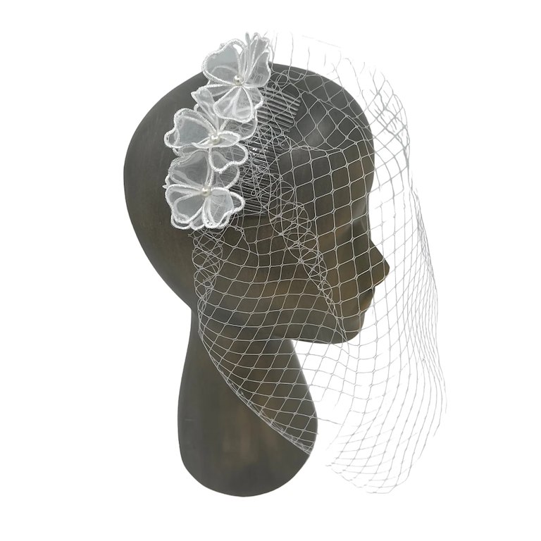 FASCINATOR OD CVETIĆA