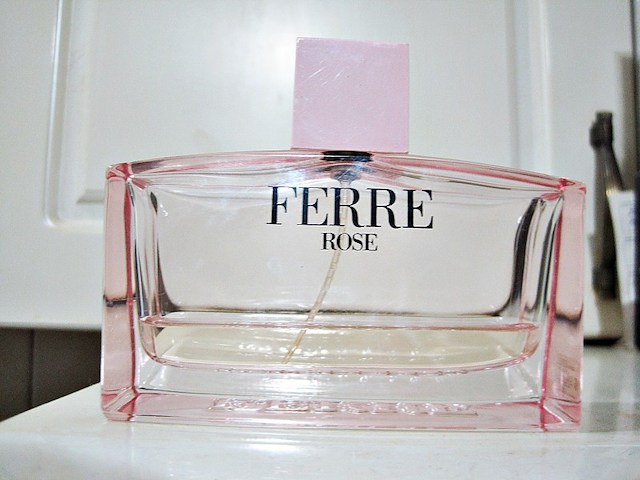 Ferre Rose Gianfranco Ferre